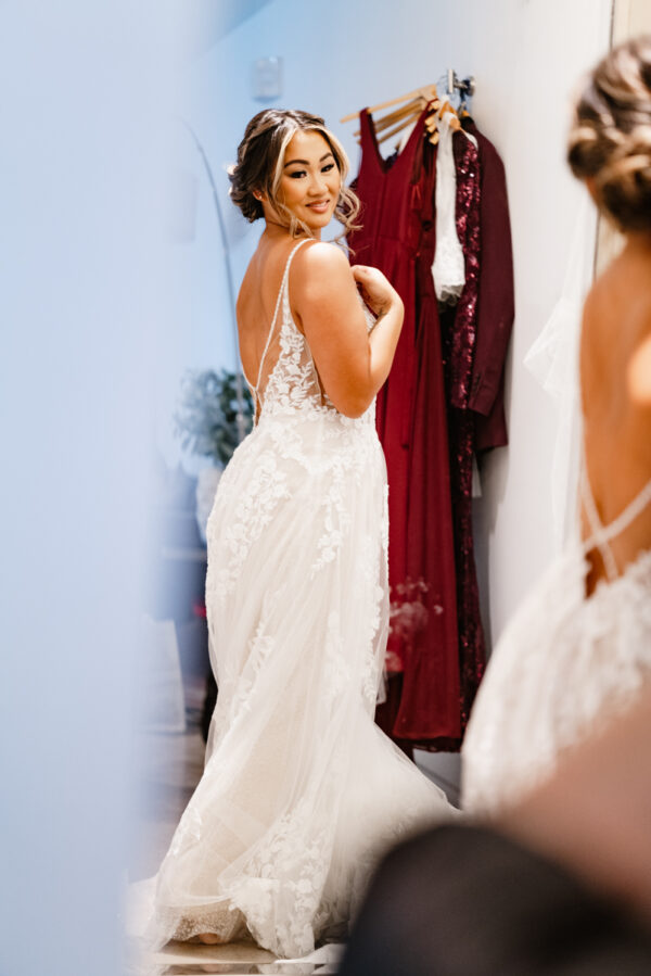 Elegant Modern Scottsdale Wedding at the Clayton House | Emilee & AJ ...