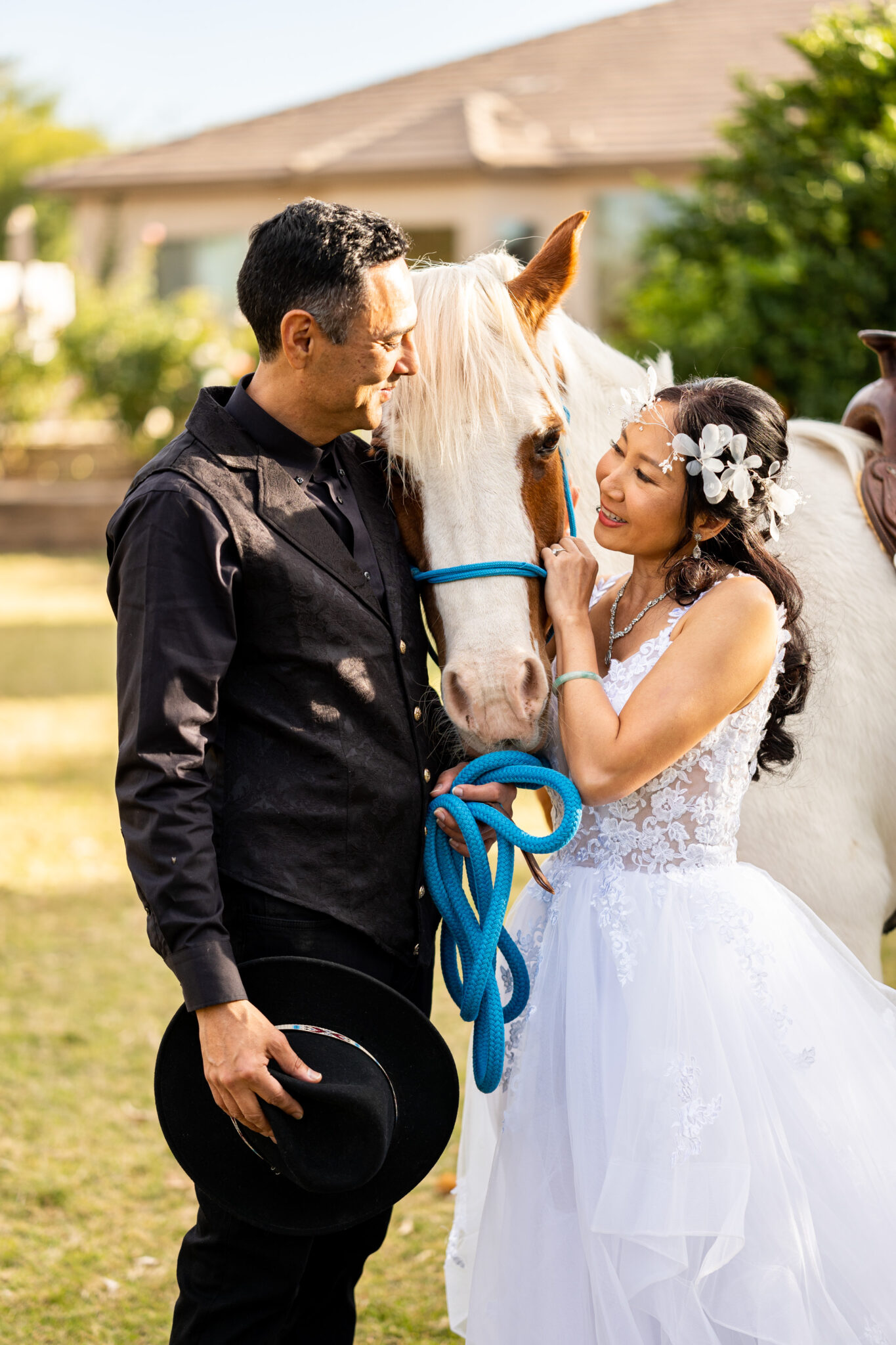 10 Creative Ways to Incorporate Your Pet into Your Wedding - Lee Media ...