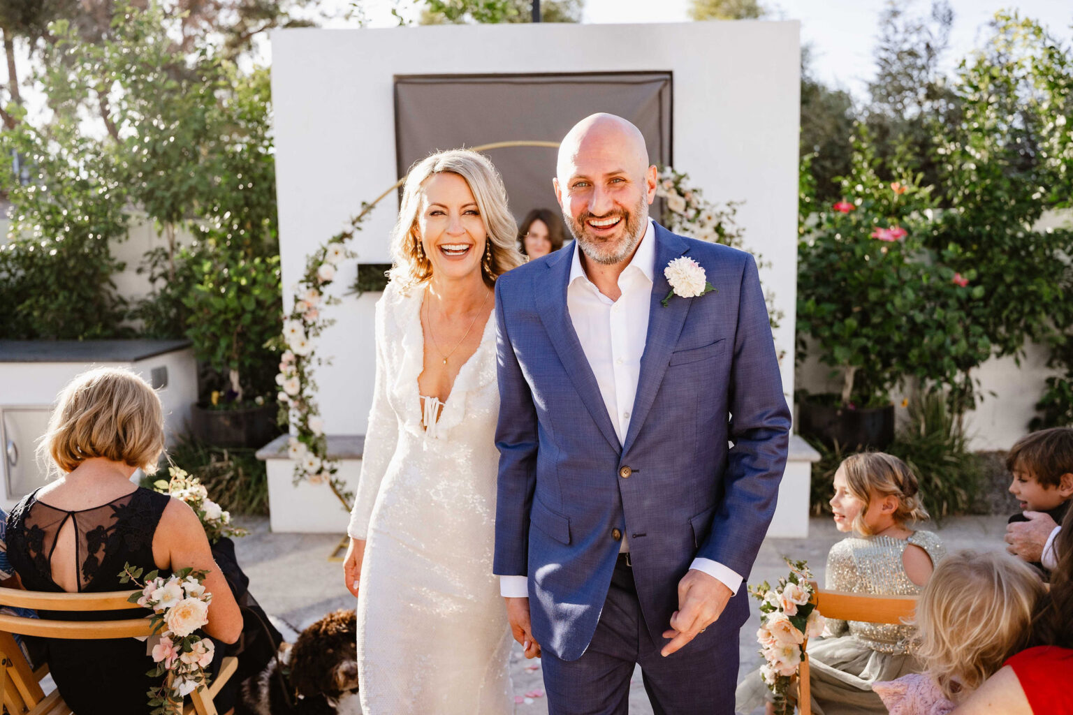 Mike and Chelsea’s Backyard Phoenix Wedding: A Day of Simple Joys - Lee ...